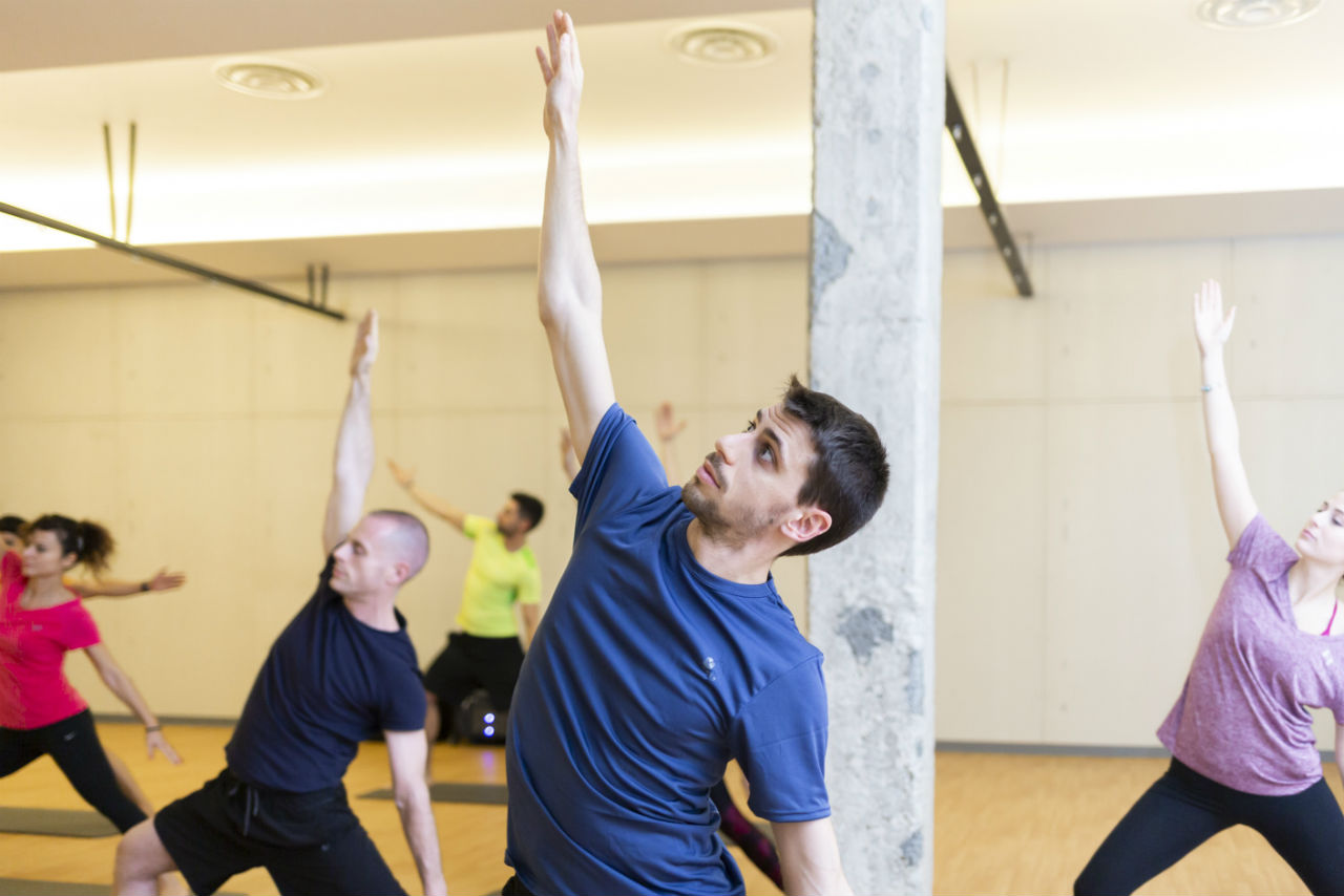 Tocco il cielo con un dito: come migliorare la flessibilità - GetFIT Milano